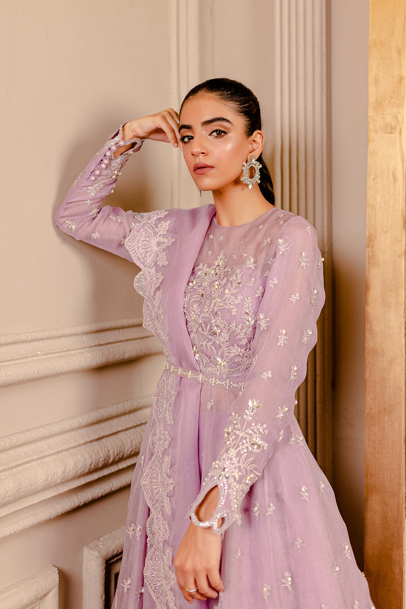 Peri Winkle – FOZIA KHALID